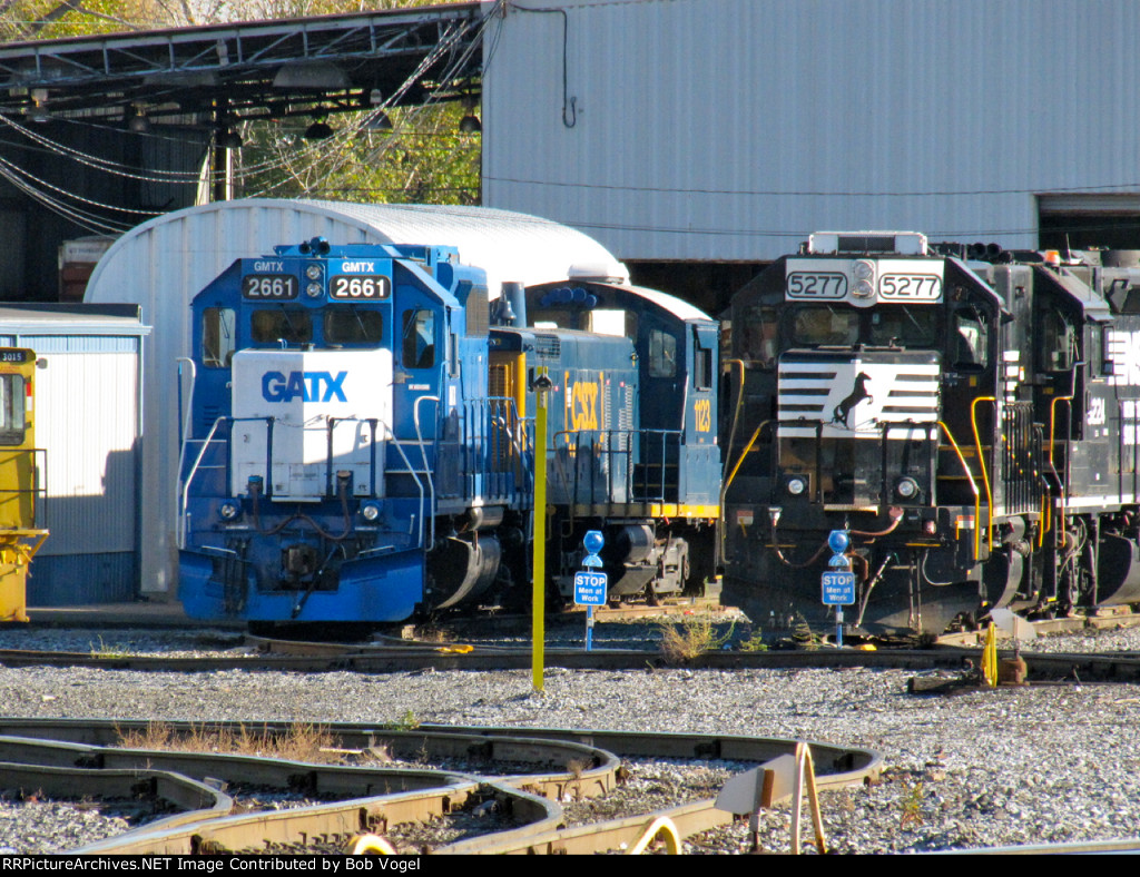 GMTX 2661, CSX 1123, NS 5277
